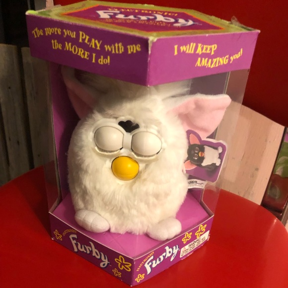 Accents | 1998 Original Snowball 1st Edition Furby | Poshmark